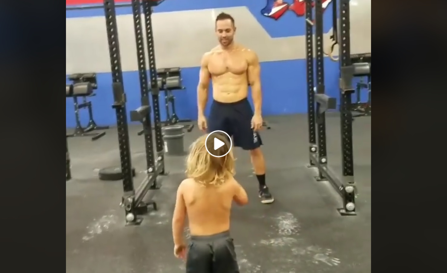 Quand Rich Froning fait des burpees avec un petit garçon ! - WODNEWS