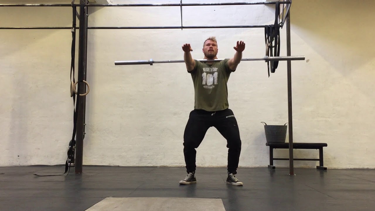 Une autre façon de faire du squat : le Squat Zombie ! - WodNews