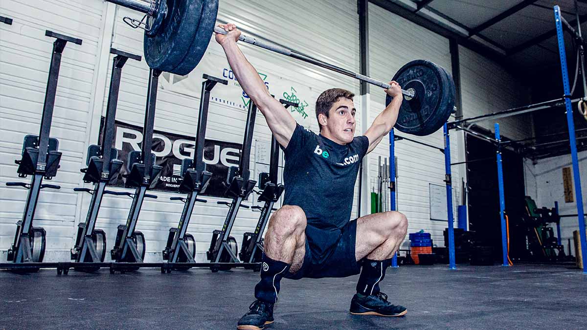 Comment avoir une bonne trajectoire en snatch ? - WodNews